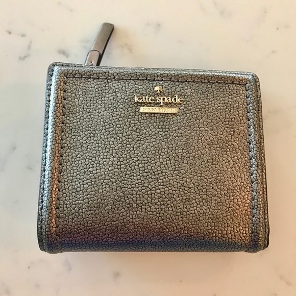 kate spade | Bags | Small Shawn Wallet Patterson Drive Pewter Nwt ...
